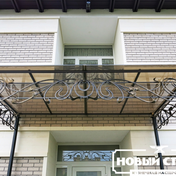 Кованые козырьки - Кованые изделия на заказ в Москве. Кузница Новый стиль.